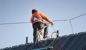 10 Best Roof Safety Harnesses for Roofers