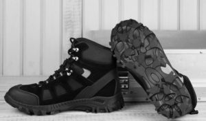 What Are Non-Slip Shoes? & Ways to Recognize Them